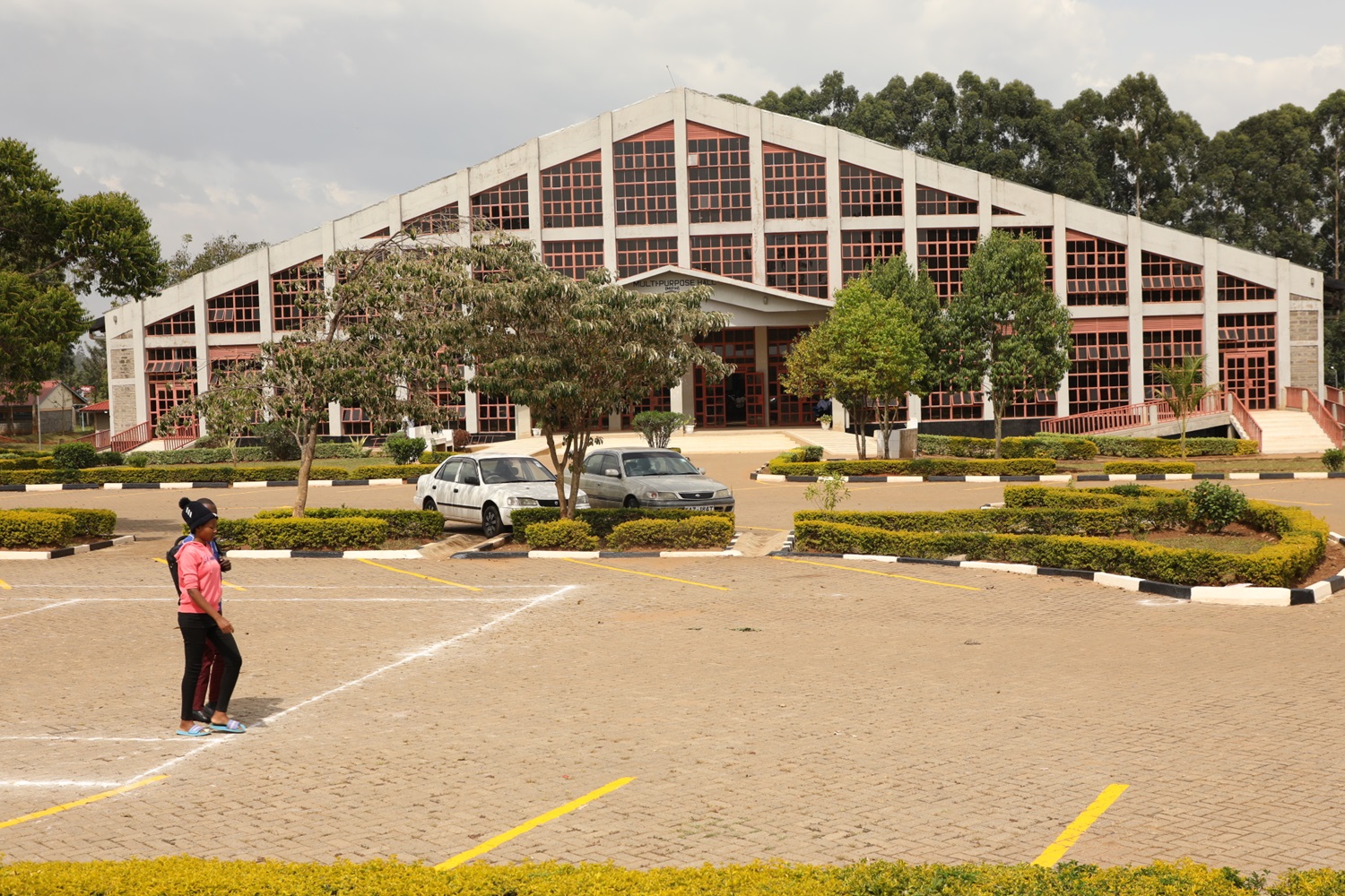 Home Modern University - School of Engineering and The Built Environment