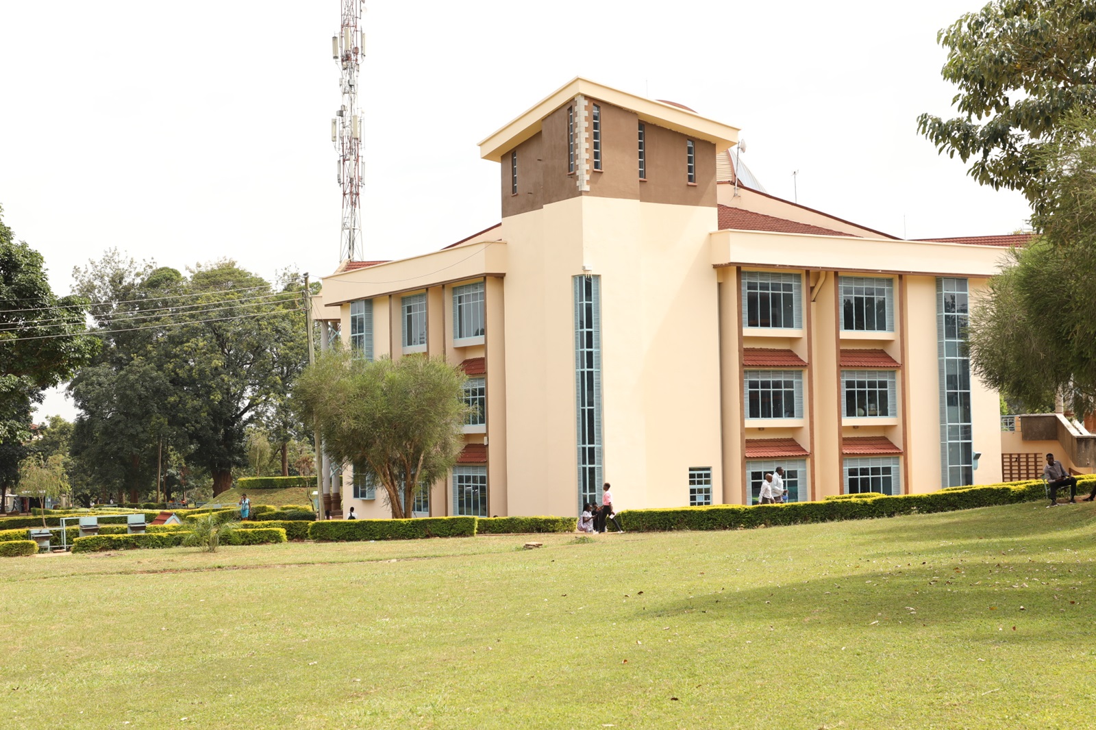 School of Engineering and The Built Environment – School of Medicine